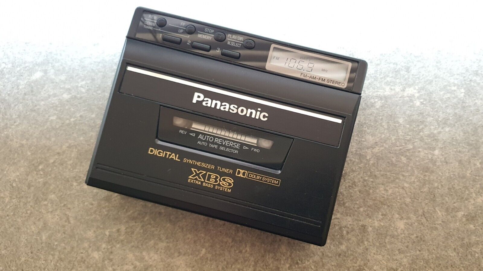 Panasonic RQ-V500 Walkman.land