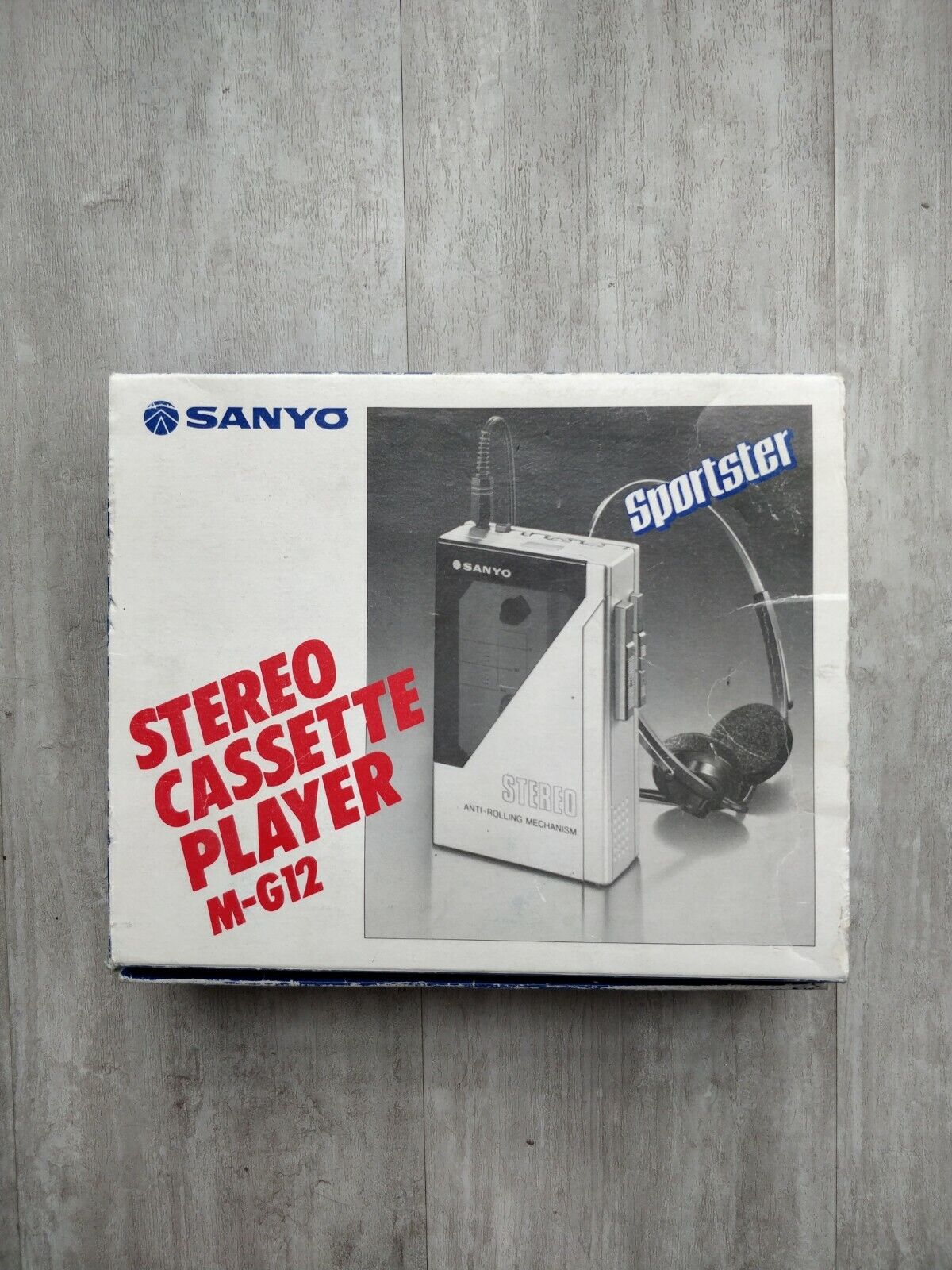 Sanyo M-G12 Walkman.land