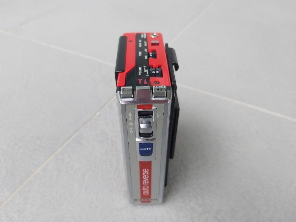 Sanyo M-G18D Walkman.land