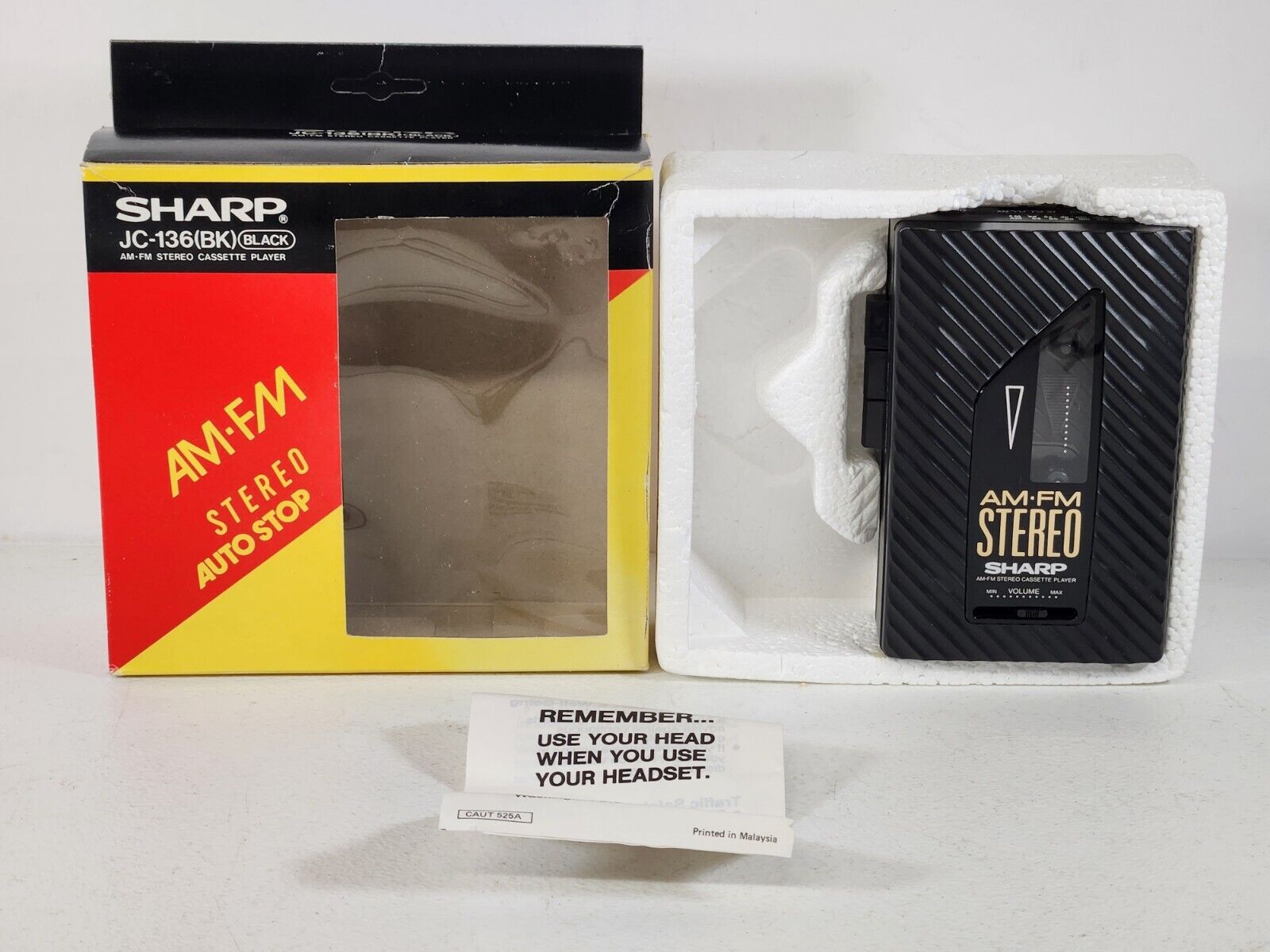 Sharp JC-136 Walkman.land