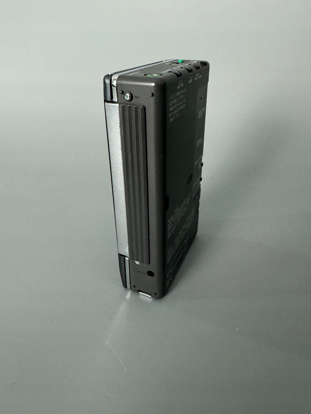 Sony TPS-R10 Walkman.land