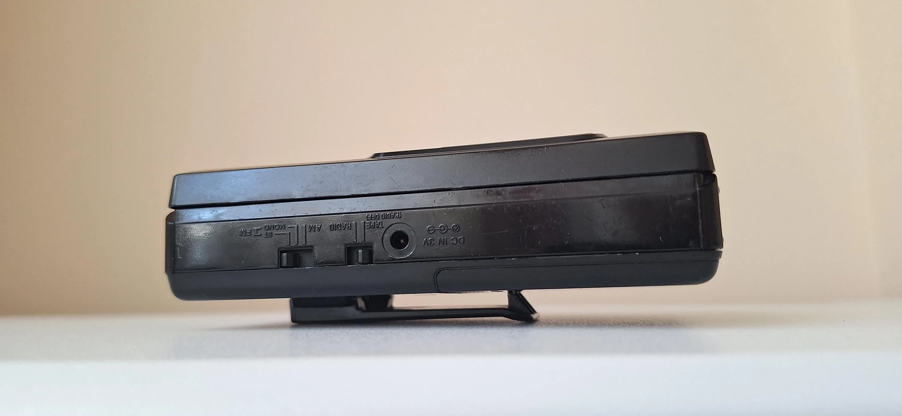 Sony WM-AF48 Gallery Walkman.land