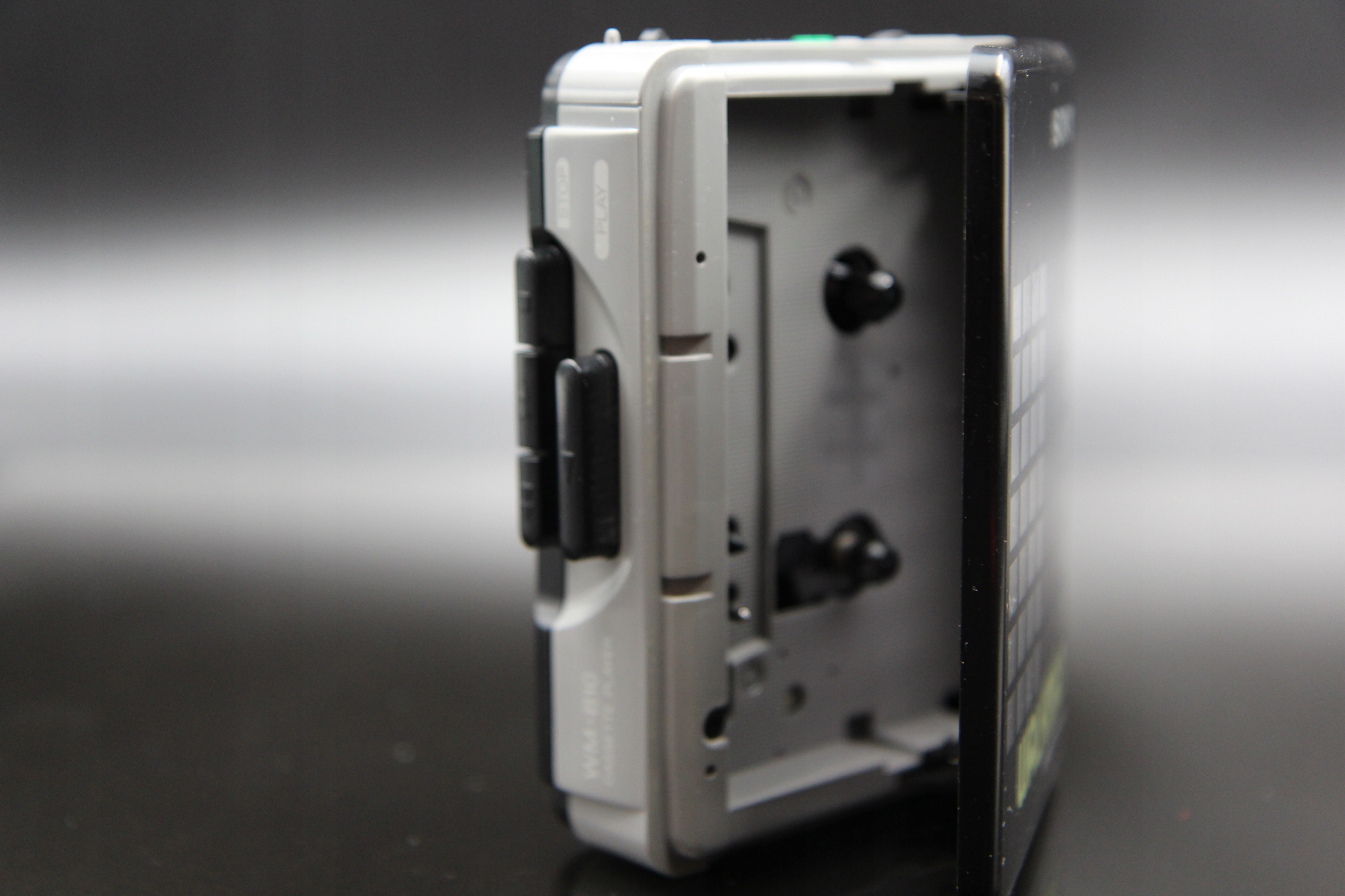 Sony WM-B10 Walkman.land