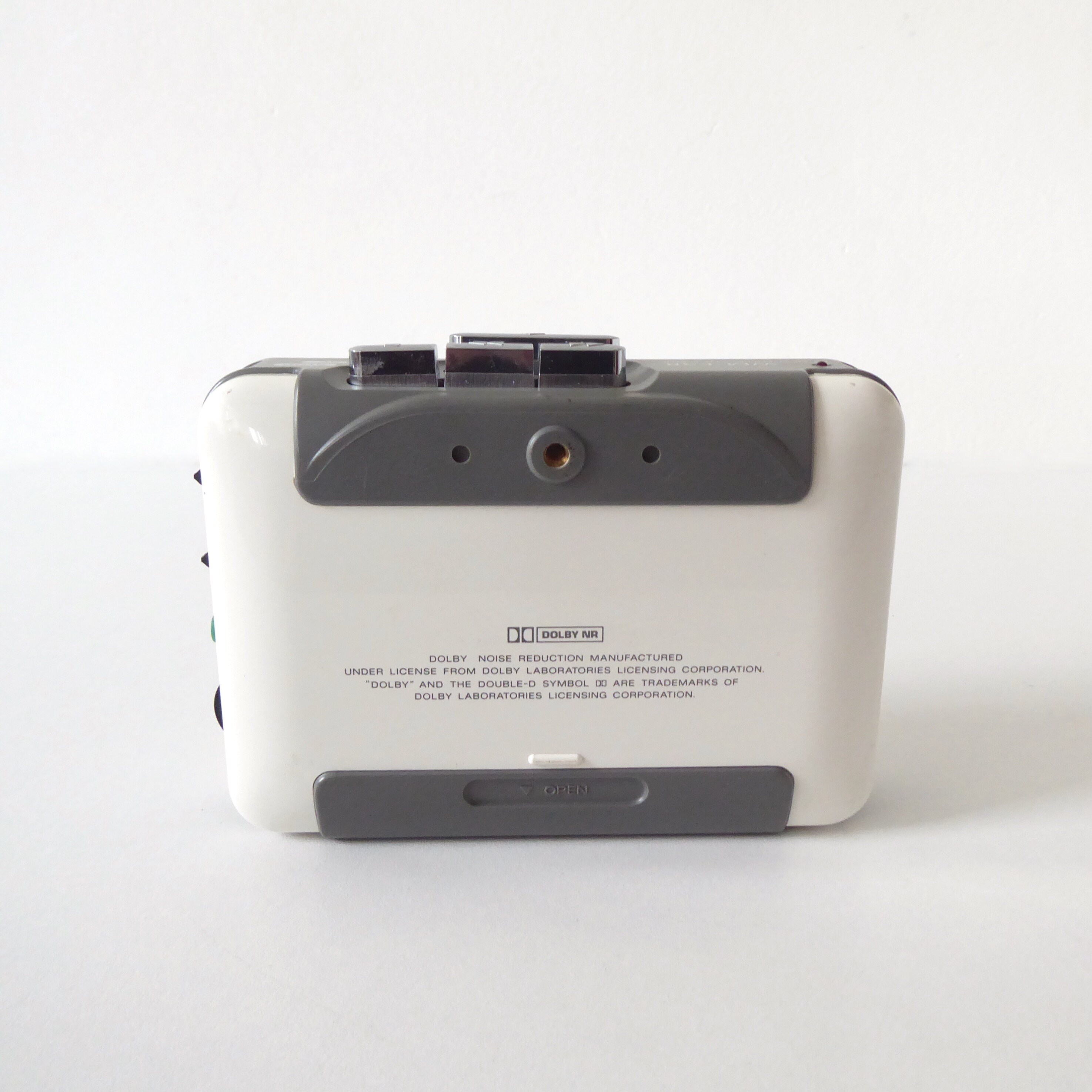 Sony WM-F38 Walkman.land