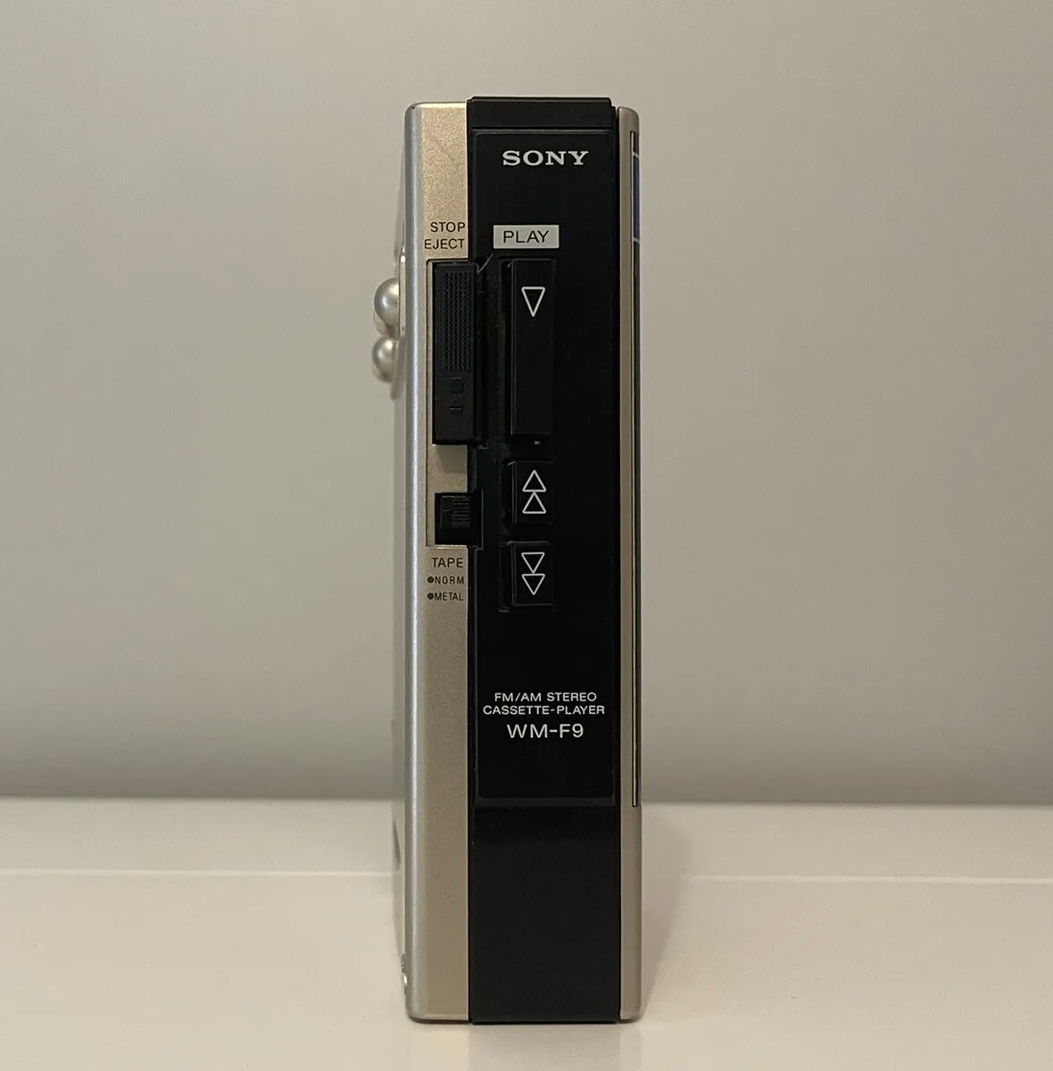 Sony WM-F9 Walkman.land
