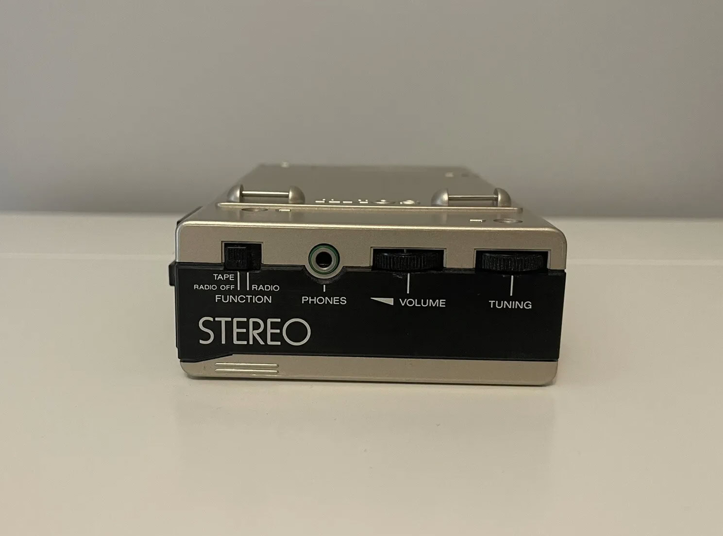 Sony WM-F9 Walkman.land