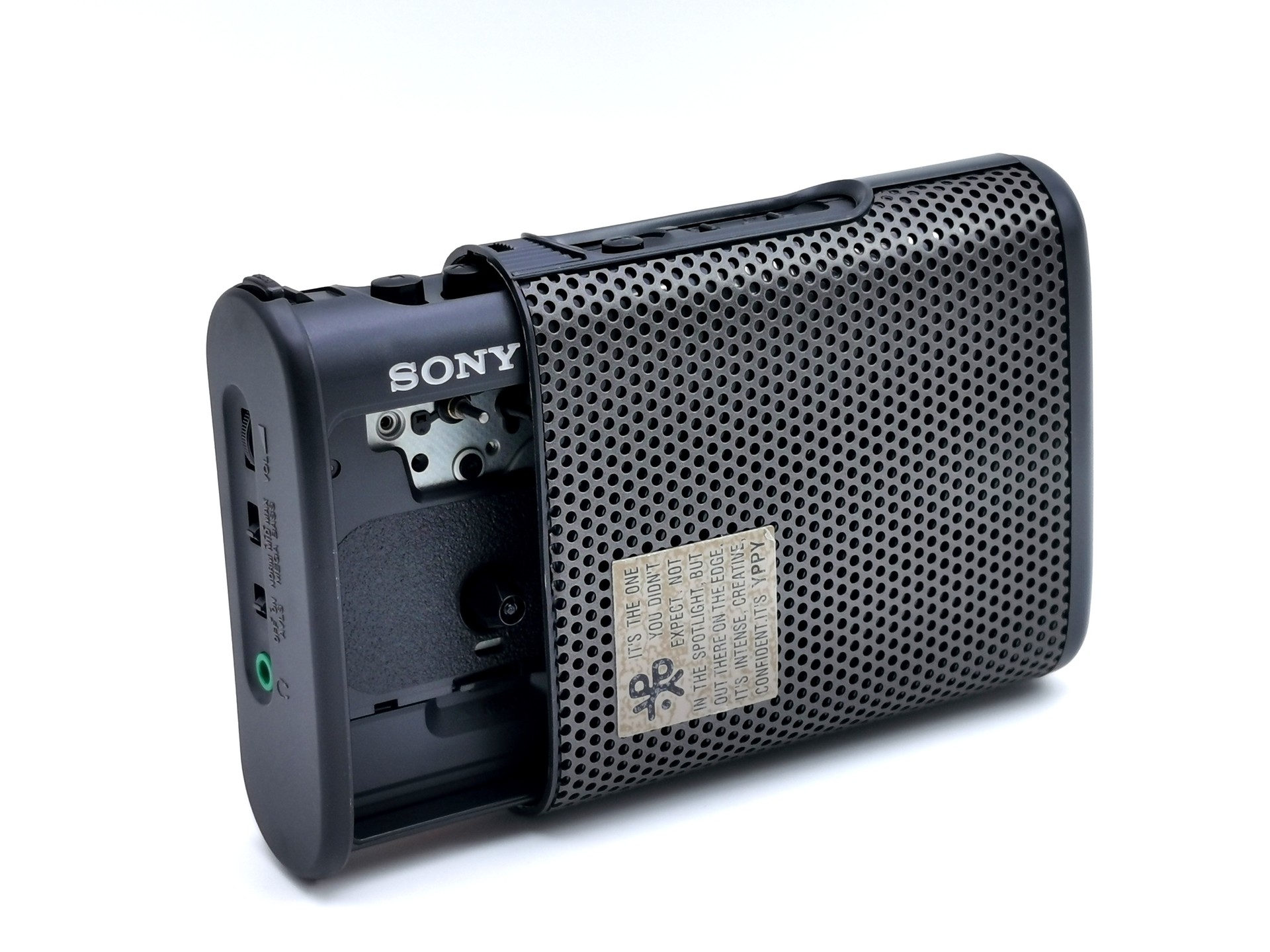 Sony YP-ER10 Walkman.land