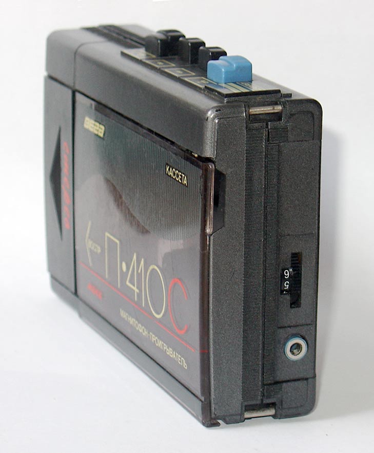 Vega P-410S Gallery Walkman.land